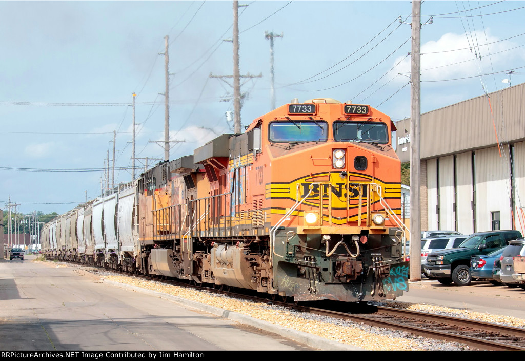 BNSF 7733 South